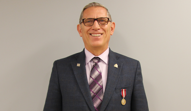 Murray Billett | Rainbow Story Hub